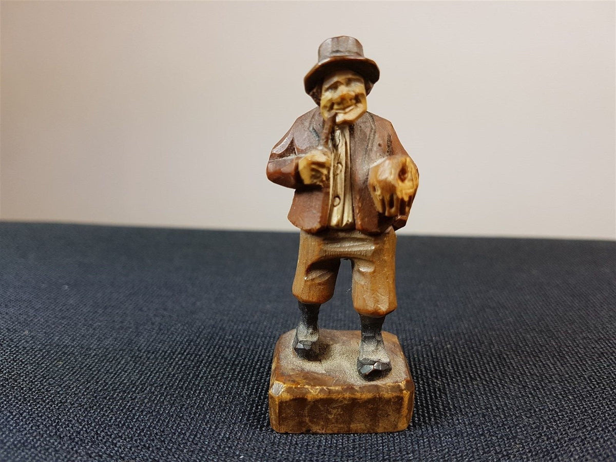 Carving wood figures store